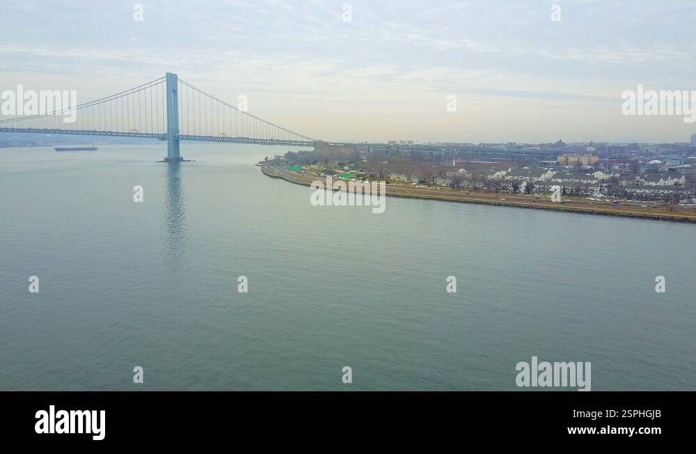 Lower New York Bay Stock Video Footage - Alamy