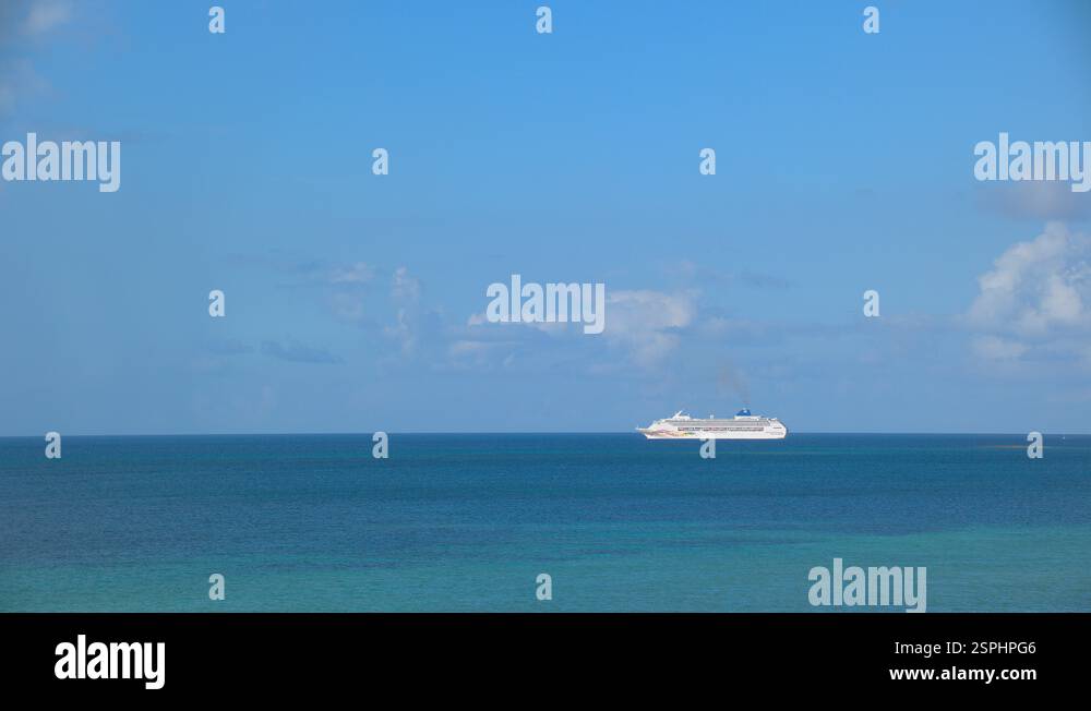 Norwegian Sky Cruise Ship Wide Oceanscape Sailing in the Bahamas Stock ...