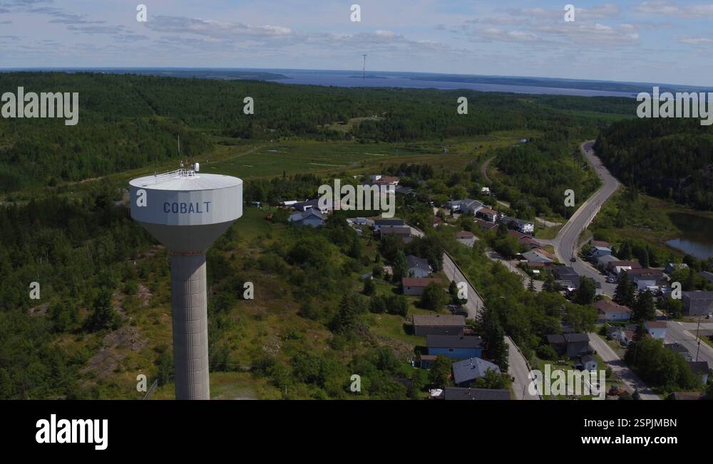 Cobalt Ontario aerial of water tower and town Stock Video Footage - Alamy