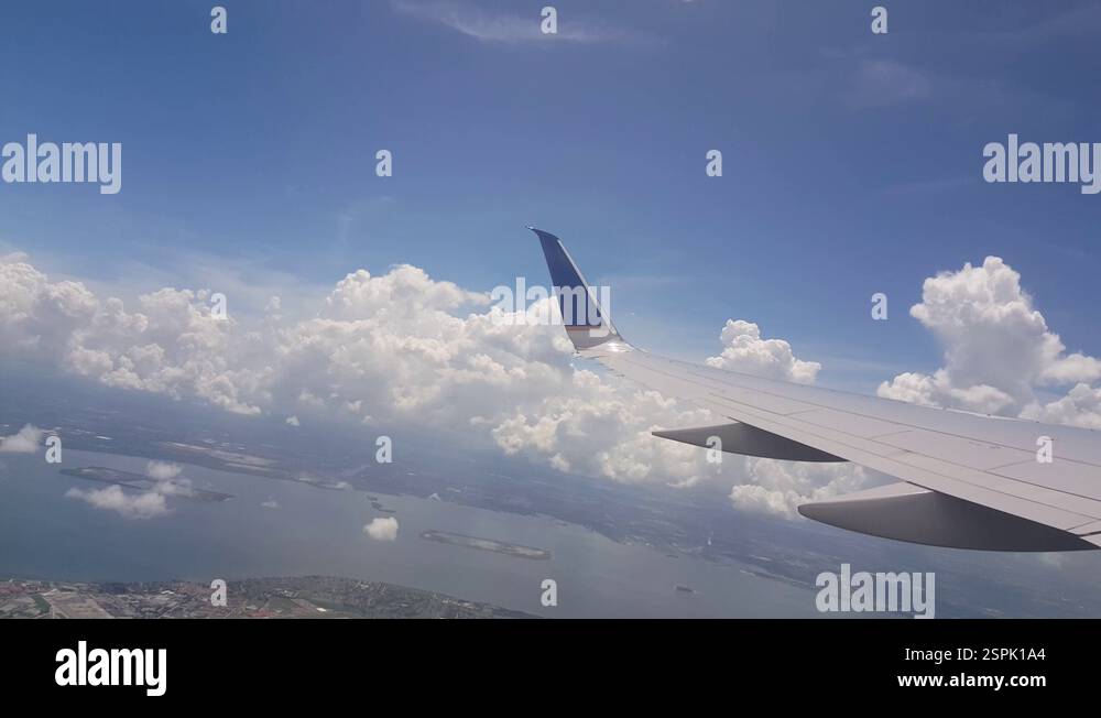 Airplane flight Take-Off Of A Jet Plane Flying Stock Video Footage - Alamy