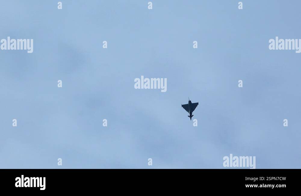 Eurofighter typhoon air display Stock Videos & Footage - HD and 4K ...