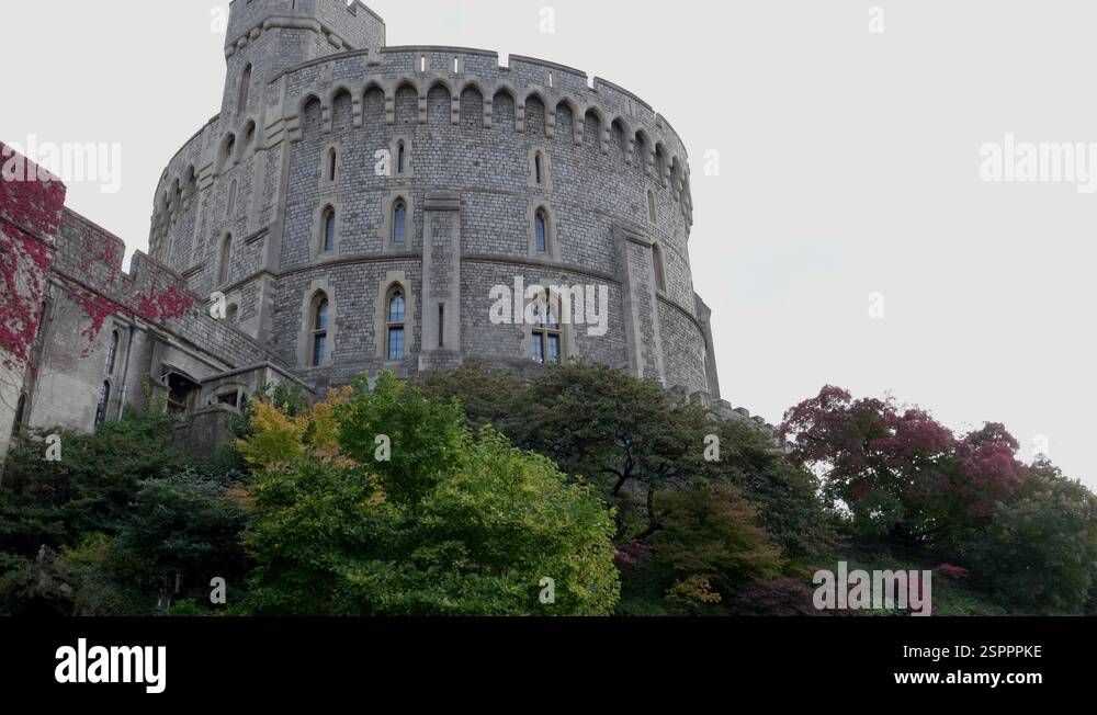 tilt up shot of round tower at windsor castle Stock Video Footage - Alamy