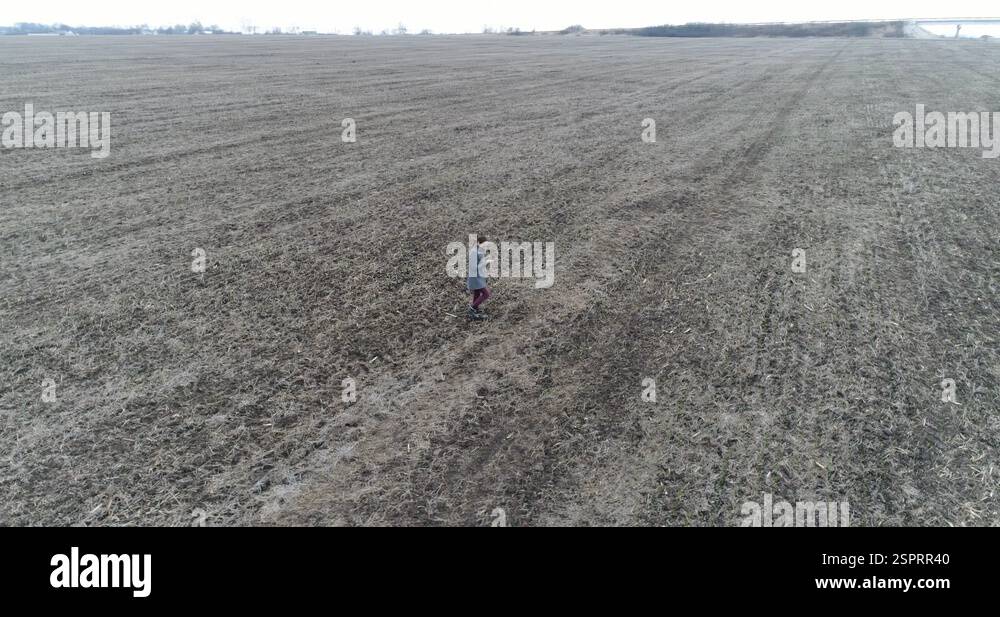 Mobile roaming Stock Videos & Footage - HD and 4K Video Clips - Alamy