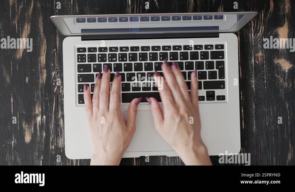 Female hands quickly typing a text message on a keyboard Stock Video ...