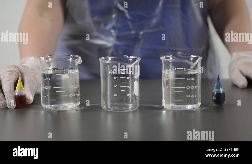 Dilution series Stock Videos & Footage - HD and 4K Video Clips - Alamy