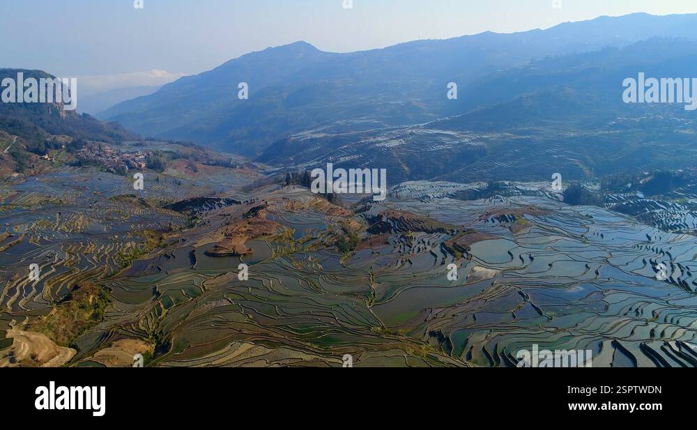Yuanyang Rice terraces - breathtaking land sculpture created by the ...