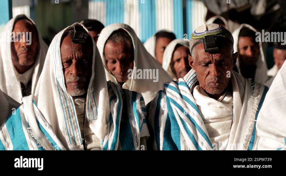 Ethiopia Falash Mura Jews community Phylacteries prayers Tefillin ...