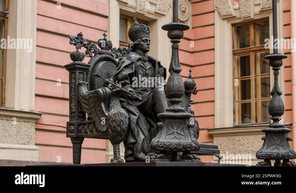 HyperLapse of monument to Paul I of Russia. Landmarks of Saint ...