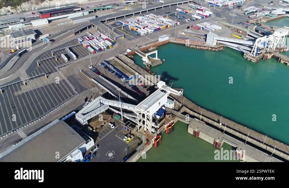 Dover lorries aerial Stock Videos & Footage - HD and 4K Video Clips - Alamy