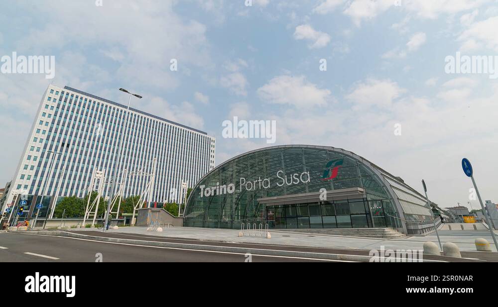 Torino porta susa Stock Videos & Footage - HD and 4K Video Clips - Alamy