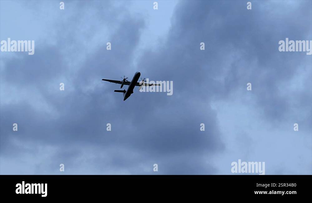 Jet airplane carrying cargo Stock Videos & Footage - HD and 4K Video ...