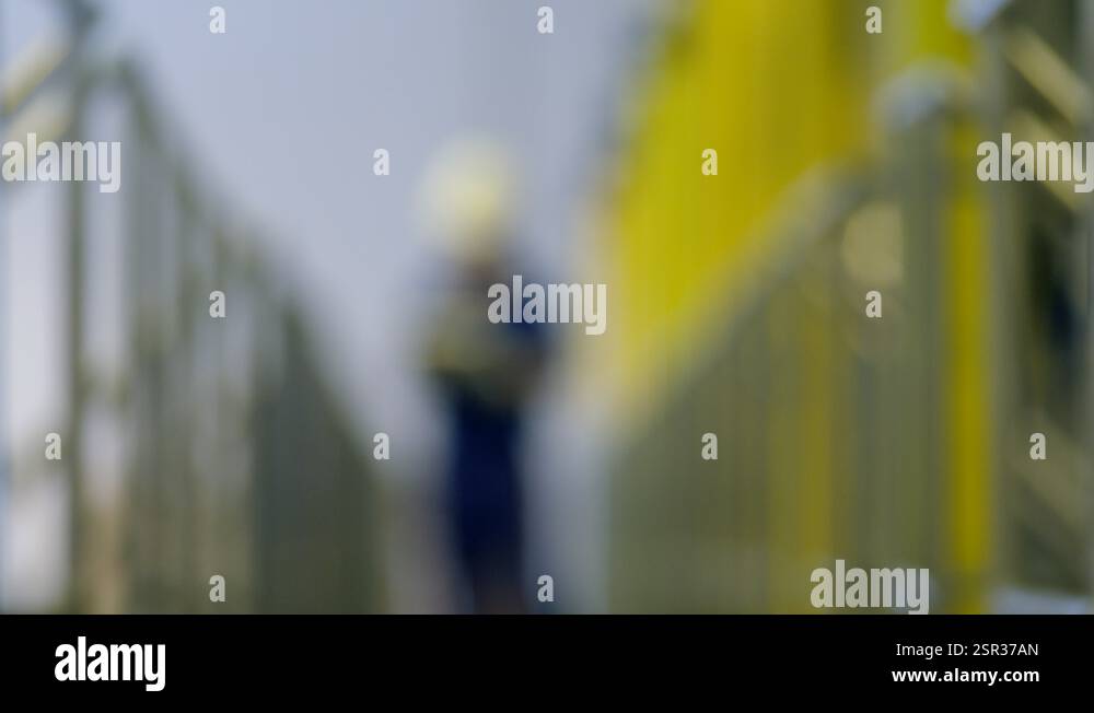 Wide Shot, Rack Focus, Lockdown, 10 Seconds Or Greater, Outdoors, Day ...