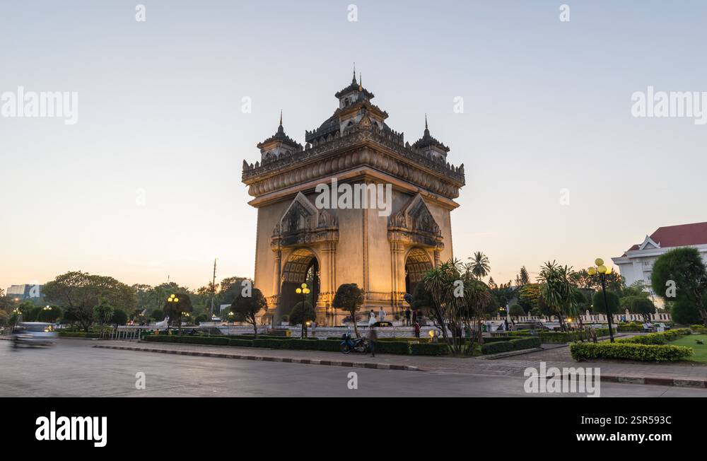 Vientiane Laos time lapse 4K, skyline day to night sunset timelapse at ...