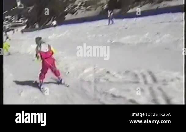 Analog filming Stock Videos & Footage - HD and 4K Video Clips - Alamy