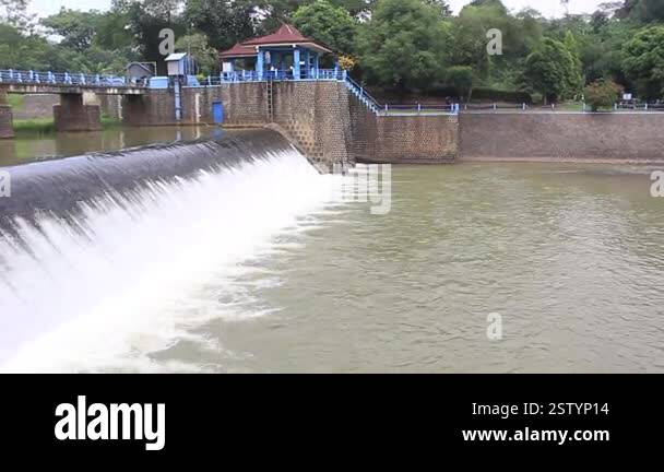 Traditional footbridge Stock Videos & Footage - HD and 4K Video Clips ...