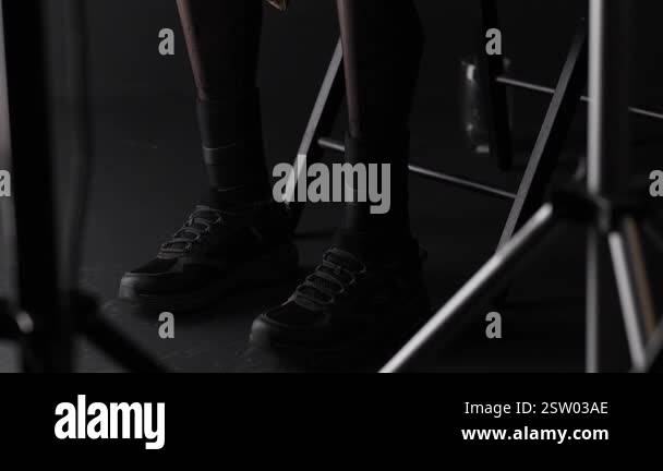 A Glimpse into the Future: Innovative Bionic Prosthetic Legs in a ...