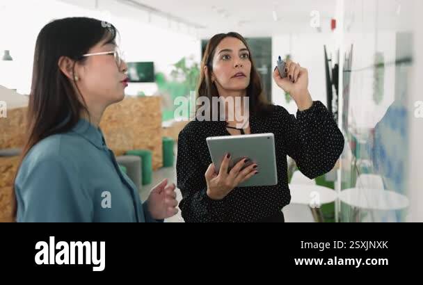 Scrum method Stock Videos & Footage - HD and 4K Video Clips - Alamy
