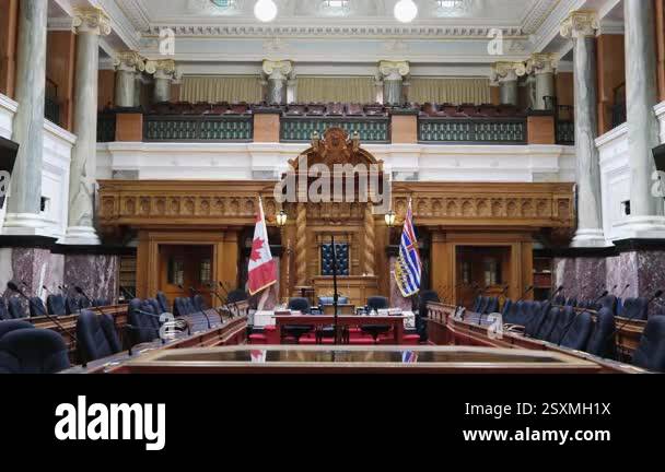 Historic government building British Columbia Parliament Building in ...