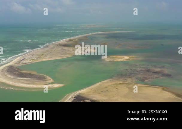 Aerial view of Adams Bridge. Chain of shoals, between the islands of ...