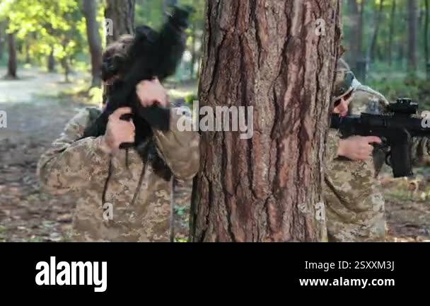 Precision sight, Paintball tactics, Gear tactics. In thick forest ...