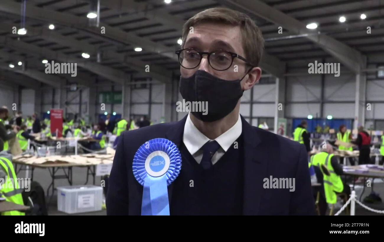 Douglas robertson Stock Videos & Footage - HD and 4K Video Clips - Alamy