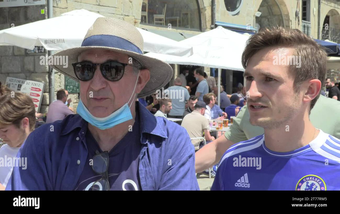 Chelsea fans gather in Porto ahead of Champions League final Stock ...