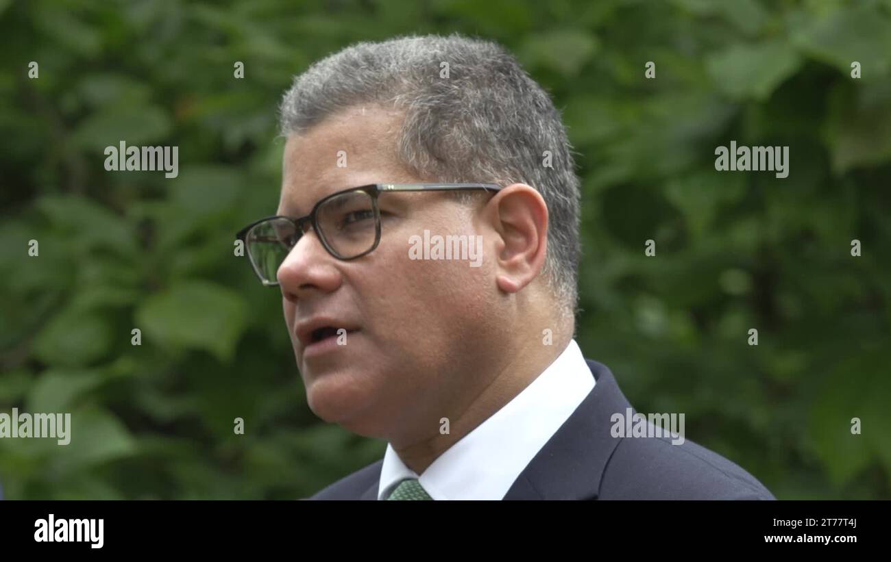 Alok sharma mp Stock Videos & Footage - HD and 4K Video Clips - Alamy