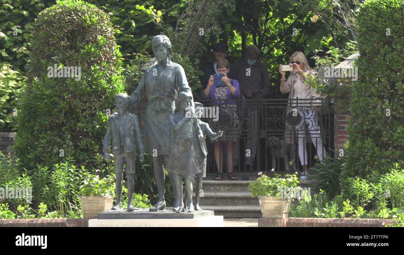 Statue of diana princess of wales Stock Videos & Footage - HD and 4K ...