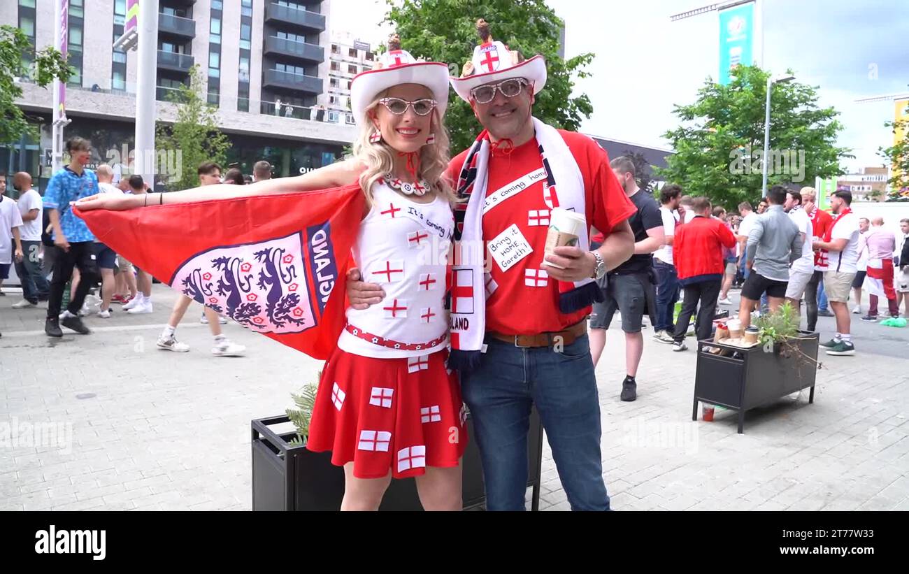 Euro 2020 final wembley fans Stock Videos & Footage - HD and 4K Video ...