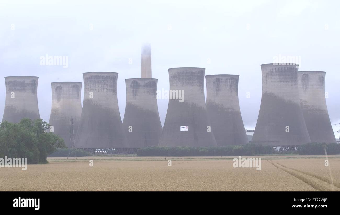 Explosion demolition of towers Stock Videos & Footage - HD and 4K Video ...
