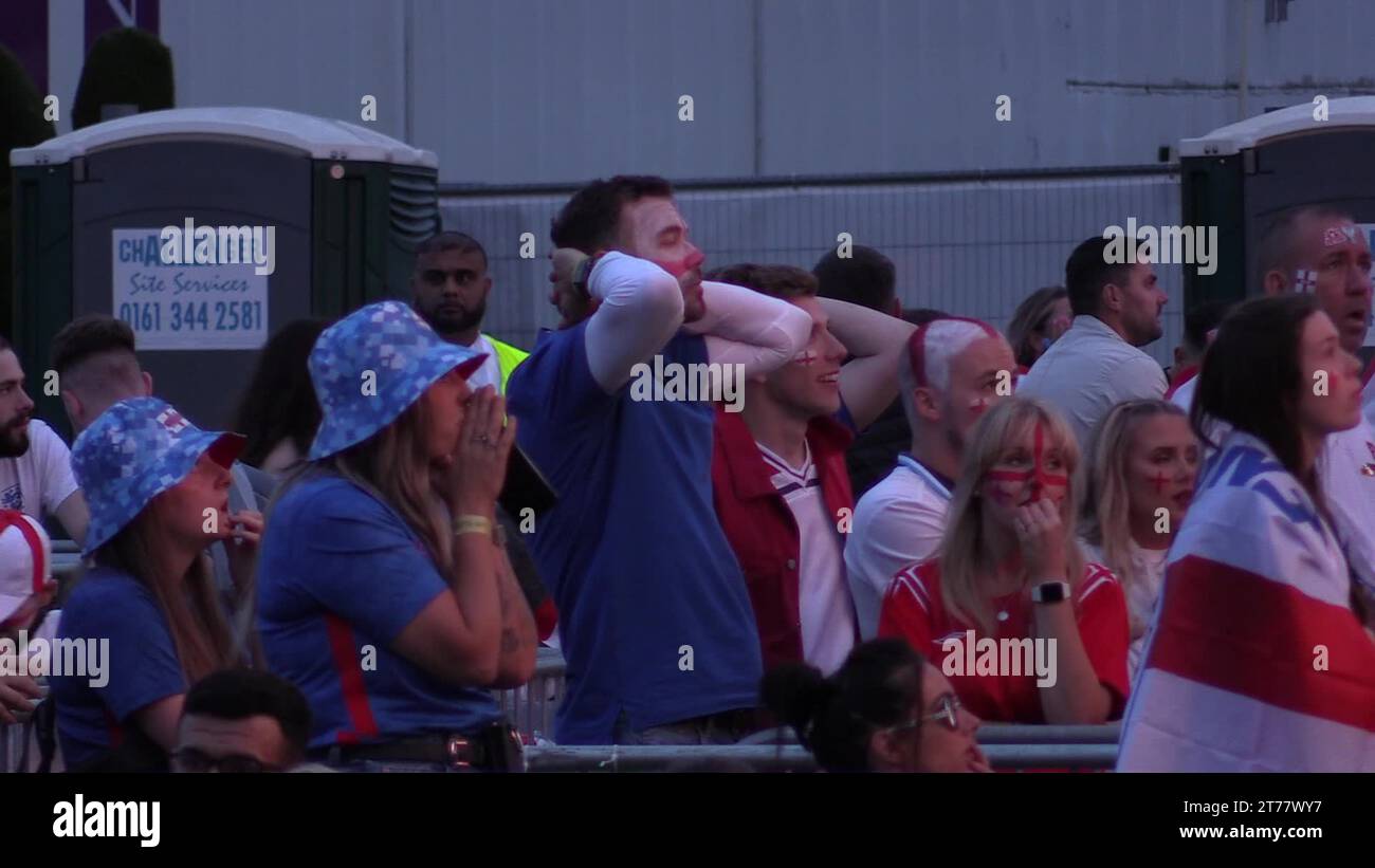 Euro 2021 fans react Stock Videos & Footage - HD and 4K Video Clips - Alamy