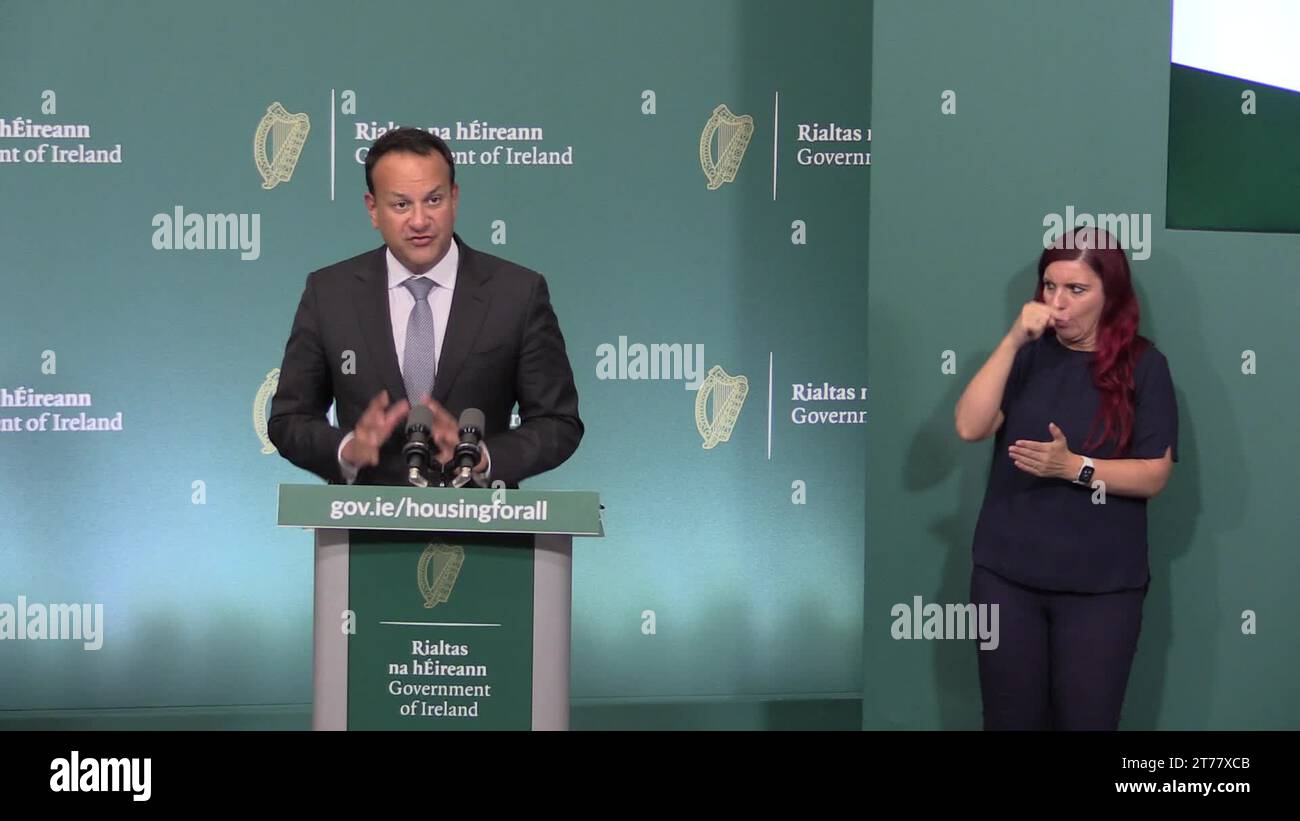 33 euro Stock Videos & Footage - HD and 4K Video Clips - Alamy