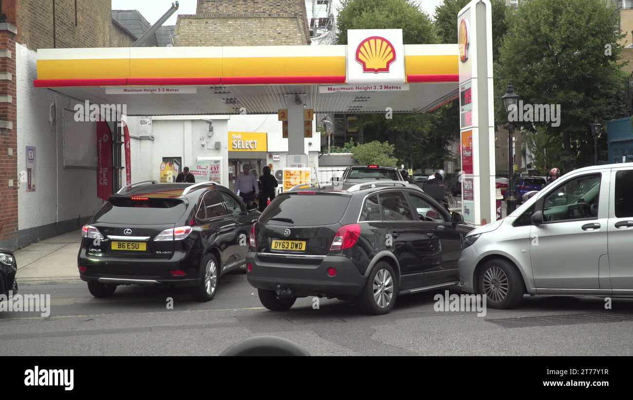 Buying fuel Stock Videos & Footage - HD and 4K Video Clips - Alamy