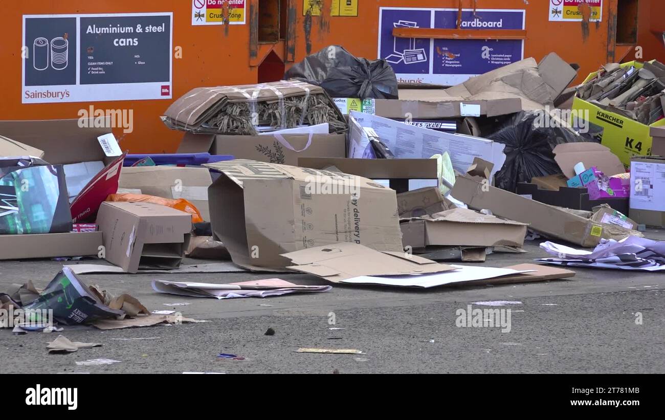 Birmingham rubbish bins Stock Videos & Footage - HD and 4K Video Clips ...