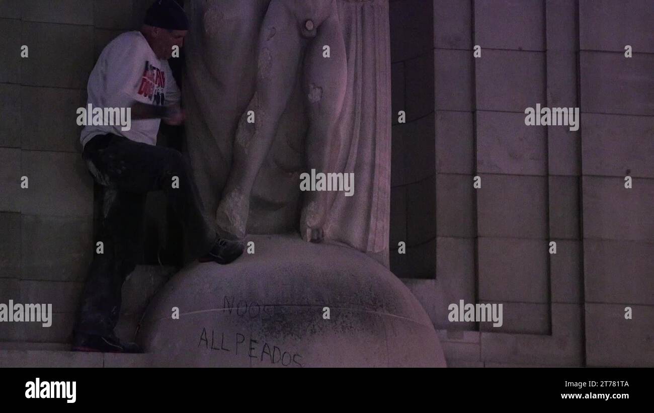 Eric gill sculpture Stock Videos & Footage - HD and 4K Video Clips - Alamy