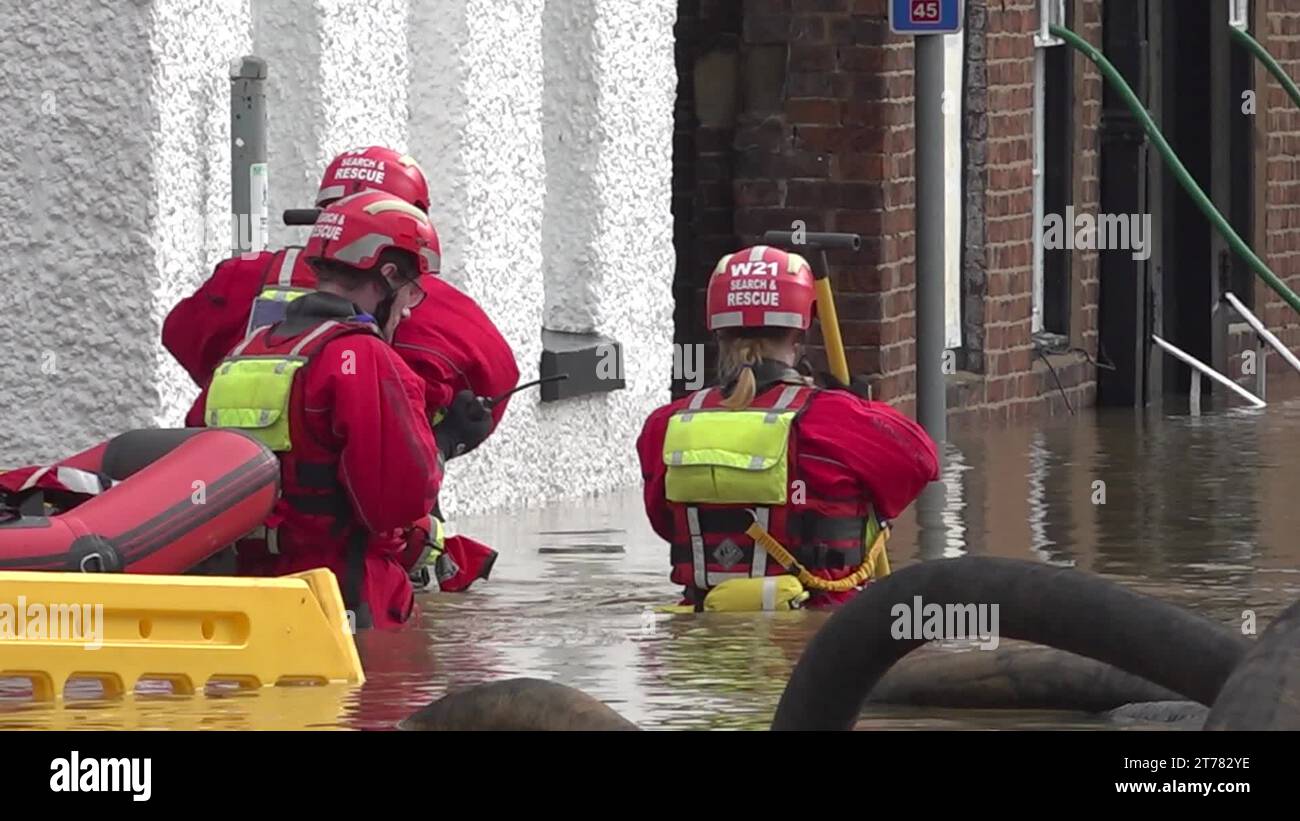 Environment agency flooding Stock Videos & Footage - HD and 4K Video ...