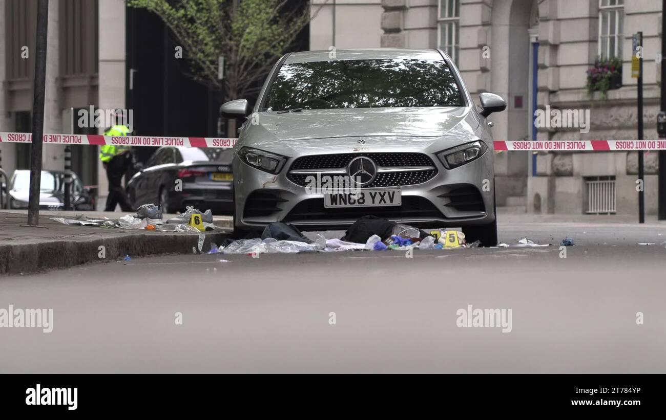 Death crime scene police officers cordon Stock Videos & Footage - HD ...