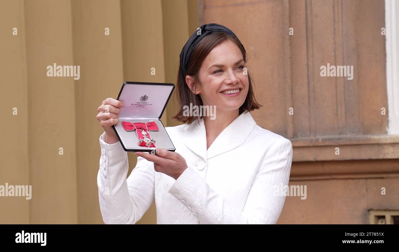 Ruth wilson actress Stock Videos & Footage - HD and 4K Video Clips - Alamy