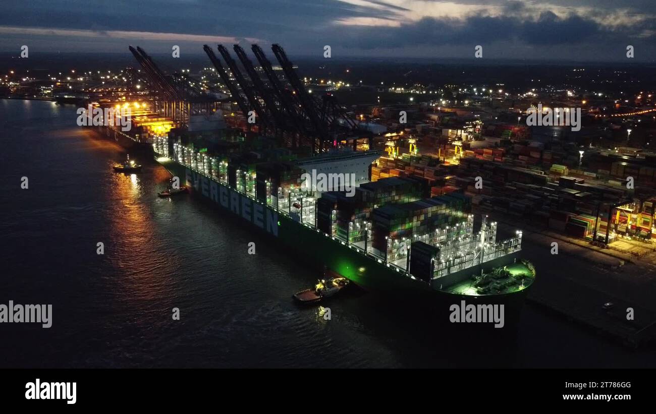 Largest ship biggest ship sea Stock Videos & Footage - HD and 4K Video ...