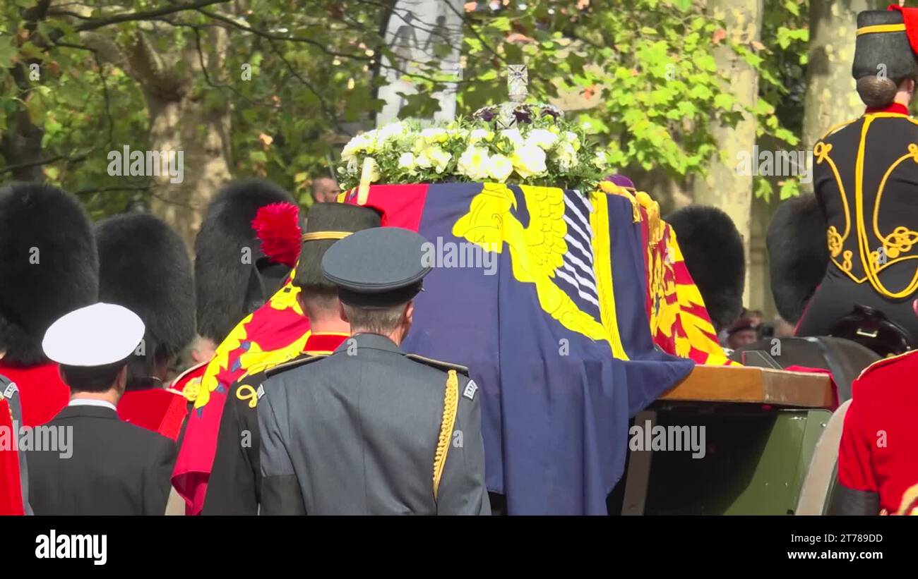 Queen funeral coffin crown Stock Videos & Footage - HD and 4K Video ...