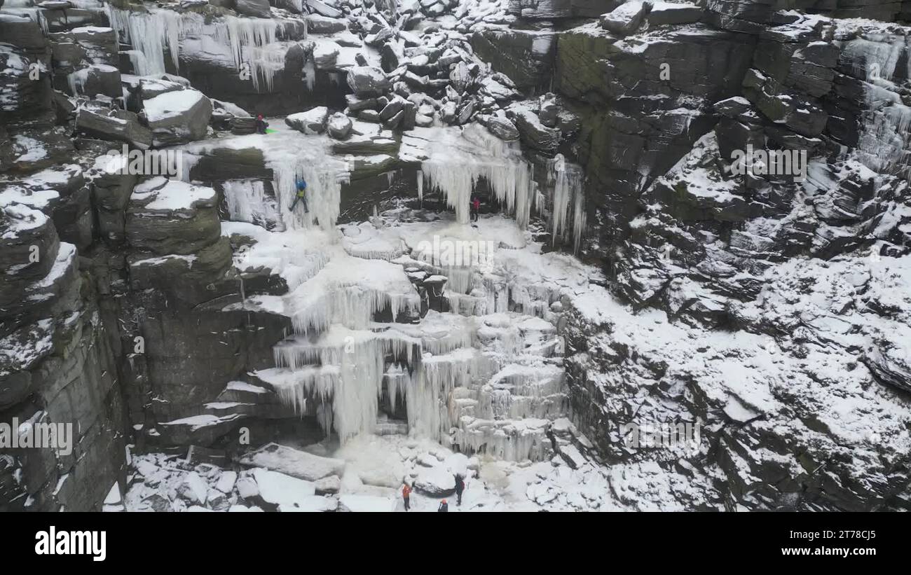 Kinder downfall frozen Stock Videos & Footage - HD and 4K Video Clips ...