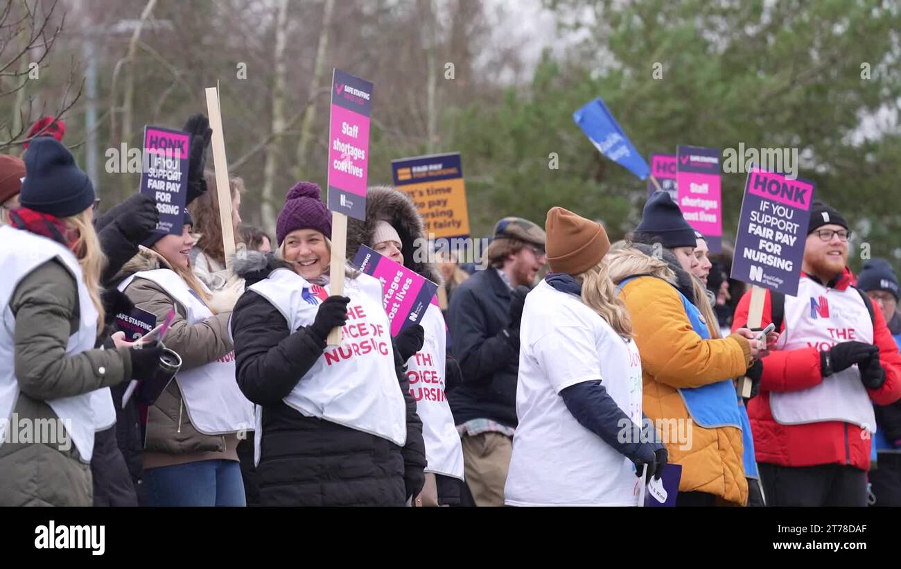 Nurses strike action Stock Videos & Footage - HD and 4K Video Clips - Alamy