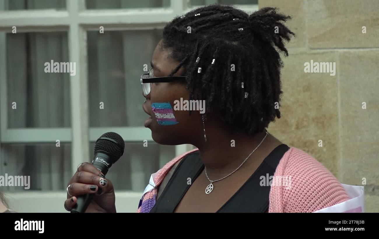 Alexandra square Stock Videos & Footage - HD and 4K Video Clips - Alamy