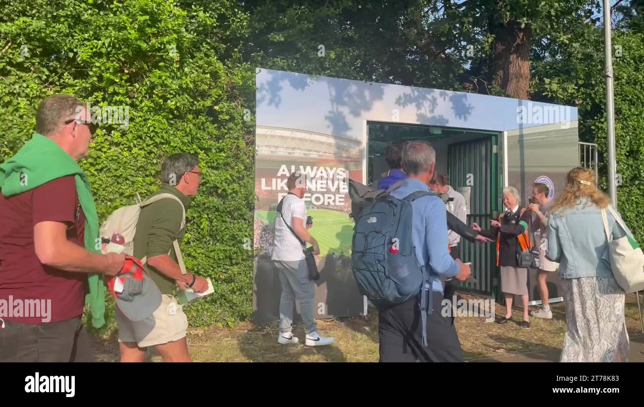Wimbledon gates Stock Videos & Footage - HD and 4K Video Clips - Alamy