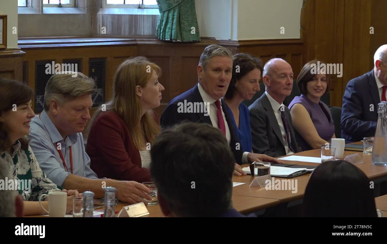 Thomas reeves Stock Videos & Footage - HD and 4K Video Clips - Alamy