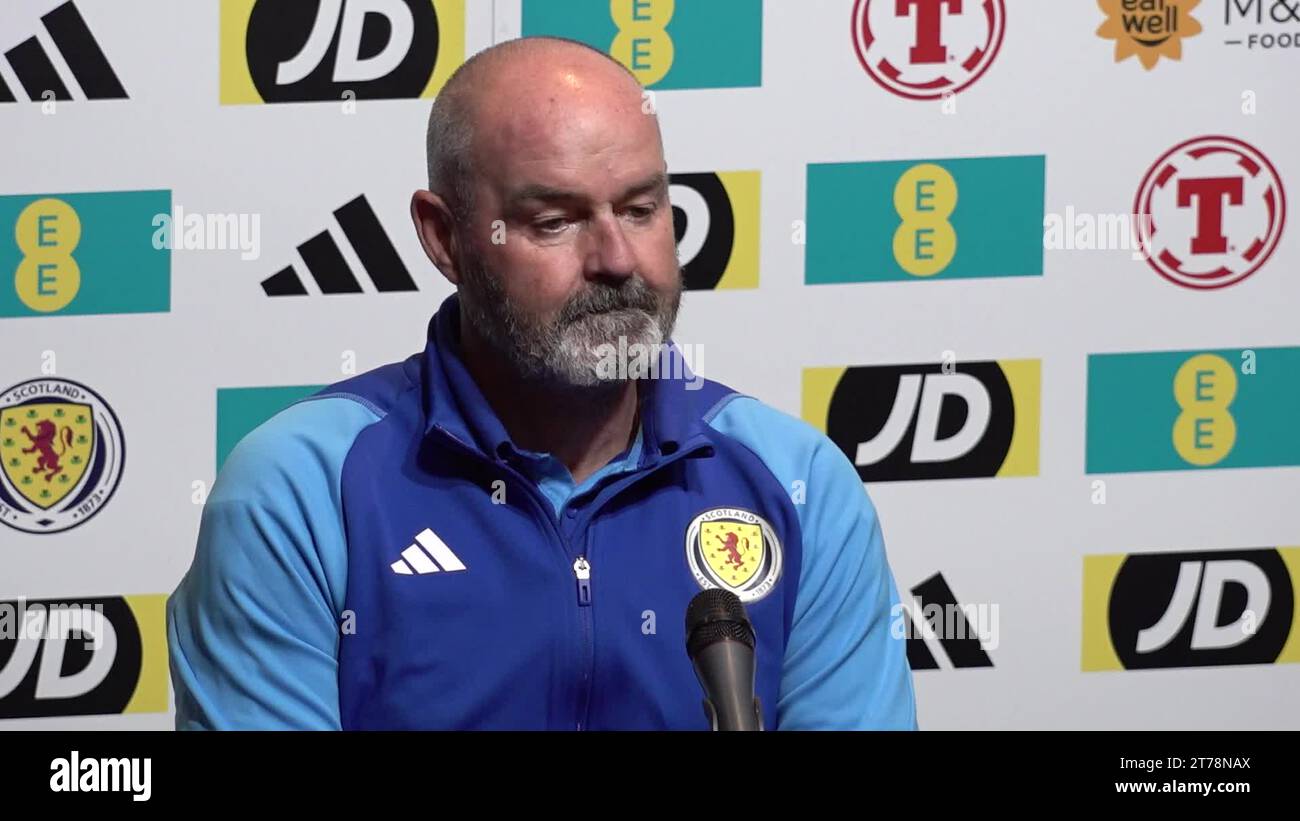 Steve barnes Stock Videos & Footage - HD and 4K Video Clips - Alamy