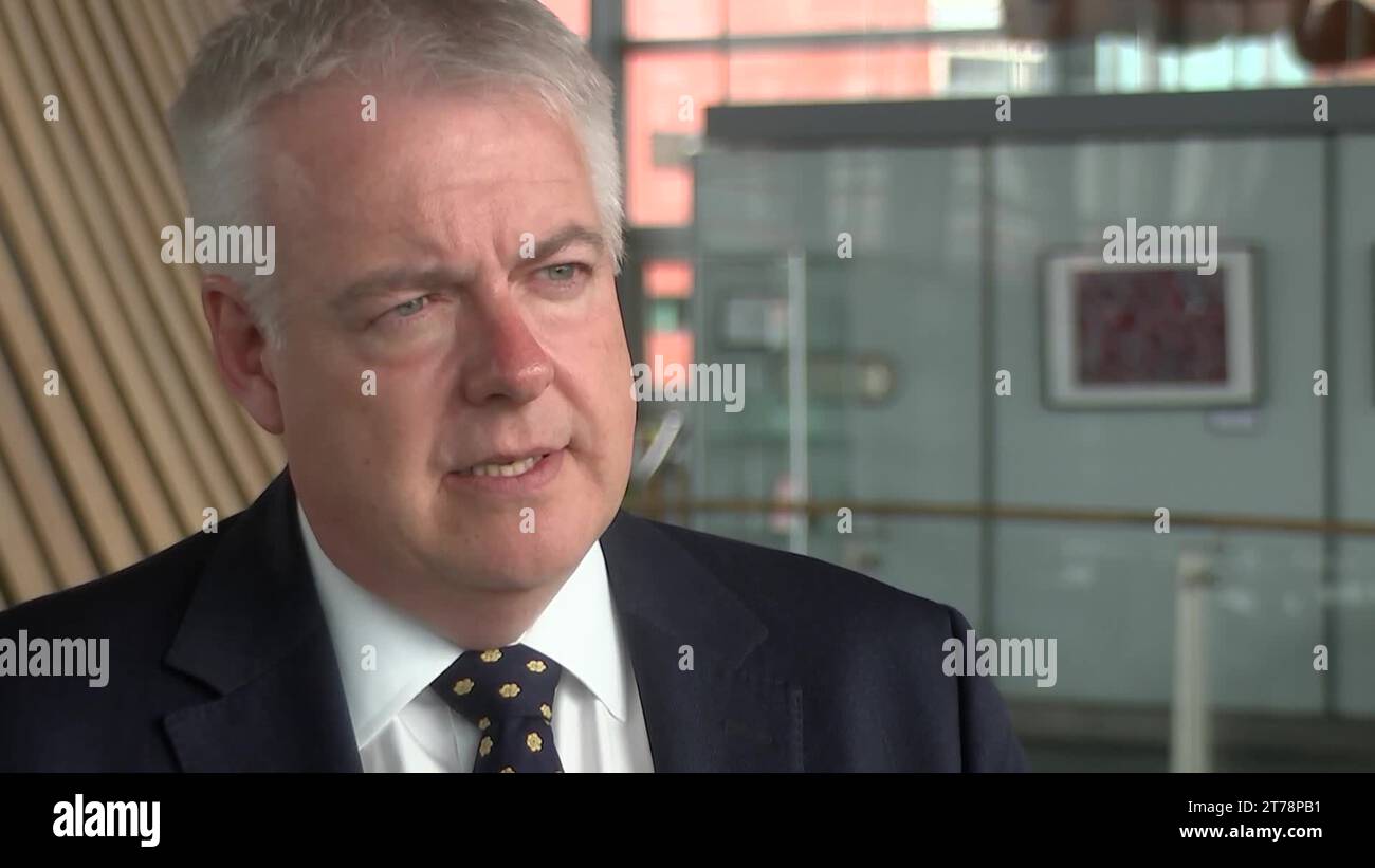 Carwyn Jones pays tribute to Rhodri Morgan Stock Video Footage - Alamy