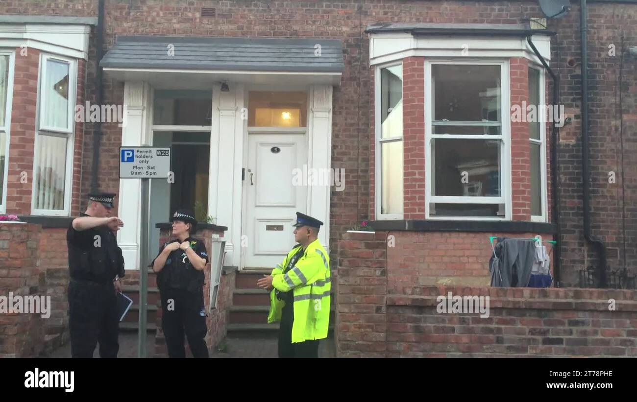 Police raid Stock Videos & Footage - HD and 4K Video Clips - Alamy
