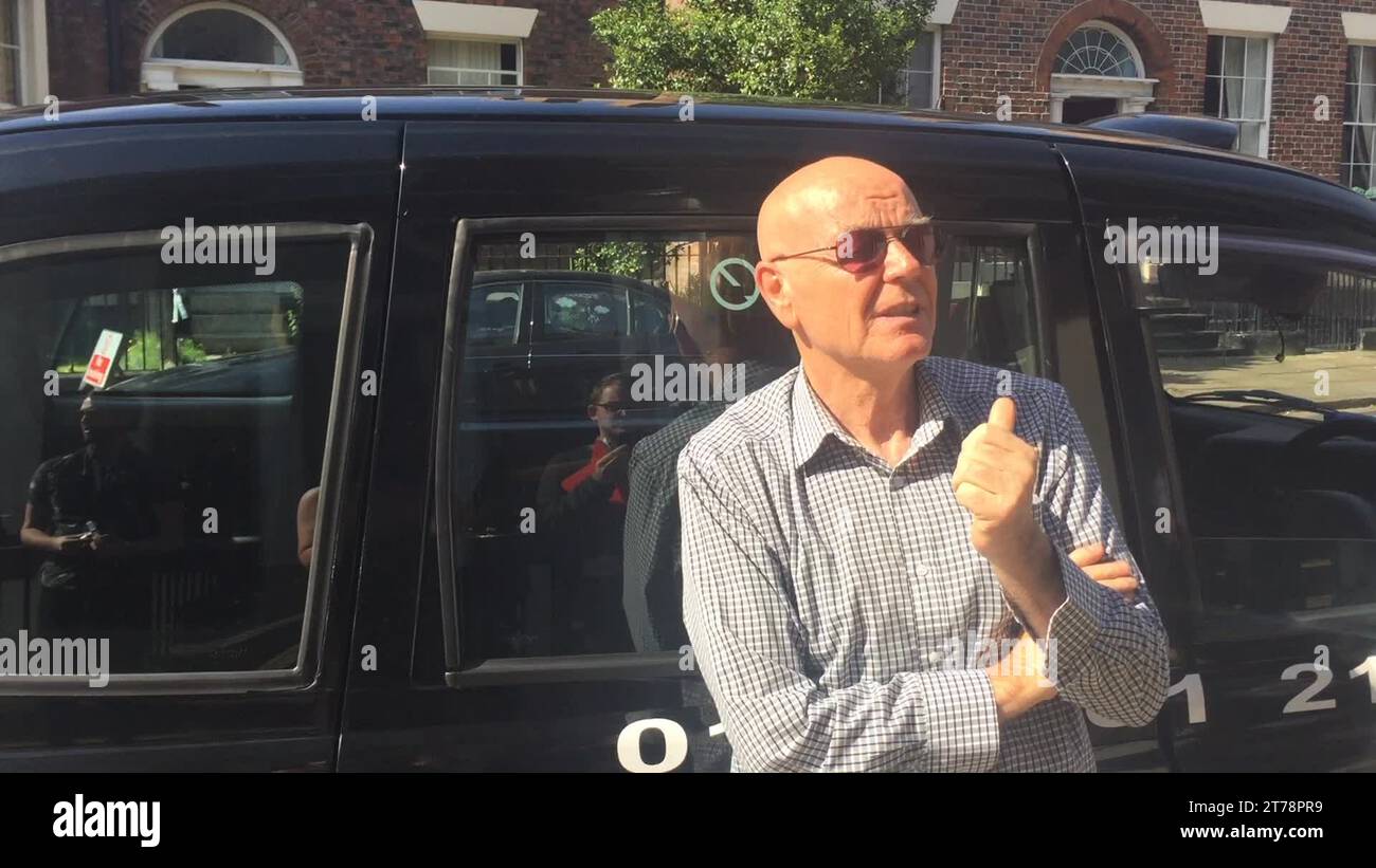 Beatles brian epstein house Stock Videos & Footage - HD and 4K Video ...