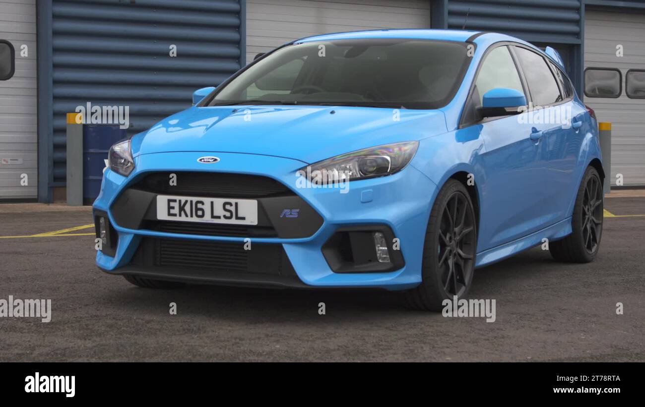 Ford focus rs Stock Videos & Footage - HD and 4K Video Clips - Alamy